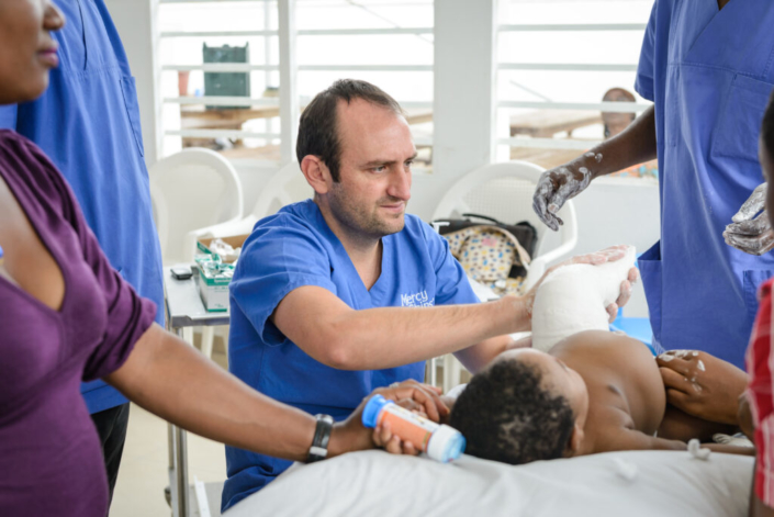 De Ponseti-methode | Duurzame hulp | Mercy Ships